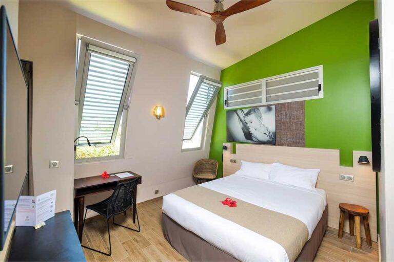 Discover the rooms of City Green and City Art in Noumea - Book your ...